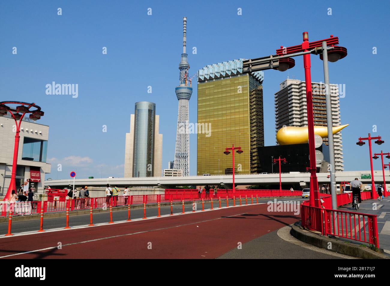 Azuma bridge and Sky Tree Stock Photo - Alamy