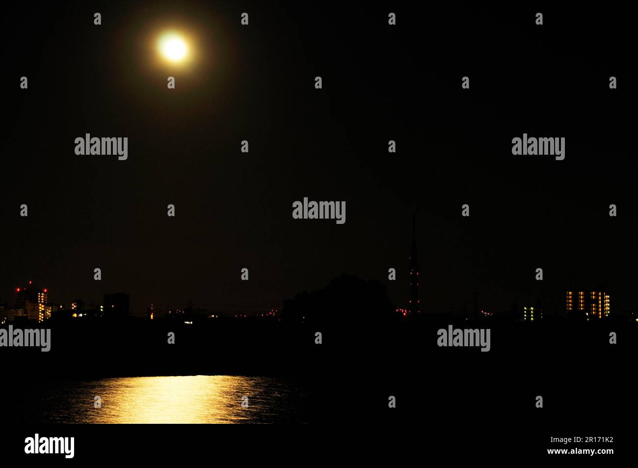 Full moon view of Tokyo sky tree Stock Photo - Alamy