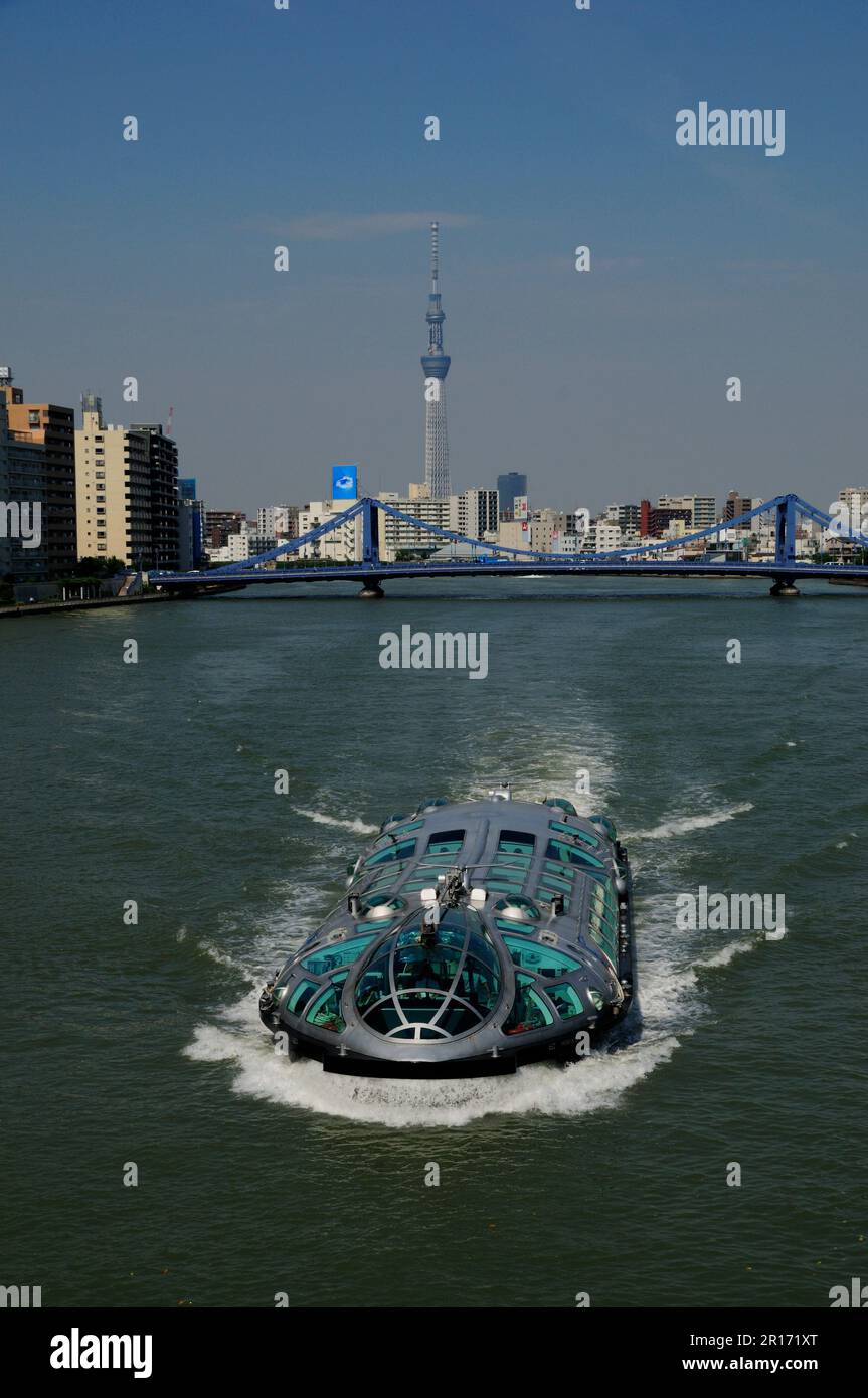 Tokyo skytree and kiyosubashi bridge hi-res stock photography and ...