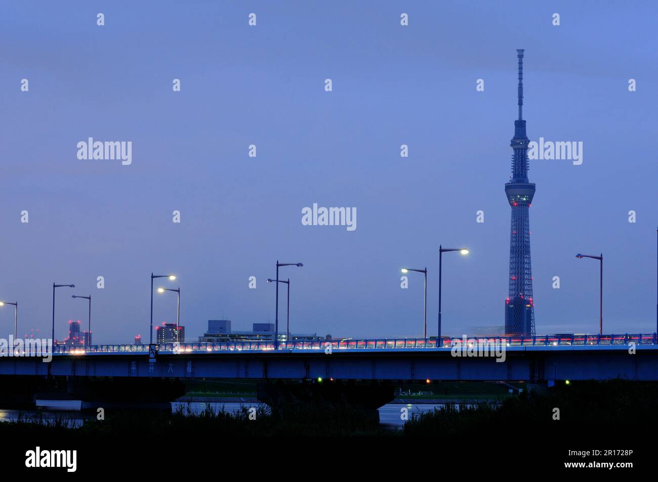 Edogawa ohashi bridge hi-res stock photography and images - Alamy