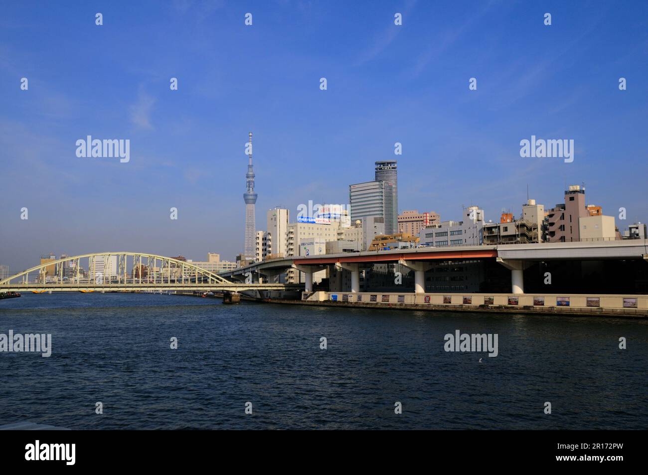 Sumida river and Tokyo Sky Tree Stock Photo - Alamy