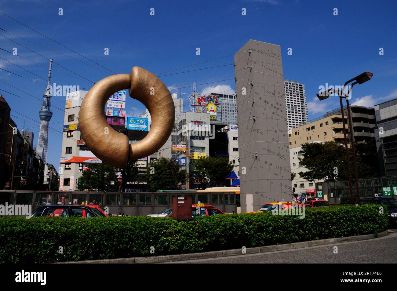 Kinshicho station, north exit and Tokyo sky tree Stock Photo - Alamy