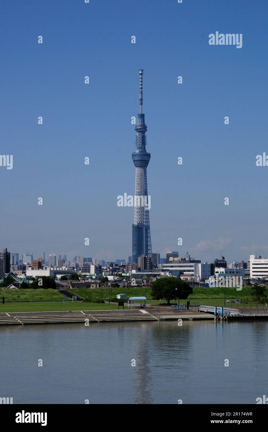 Arakawa river and Tokyo sky tree Stock Photo - Alamy