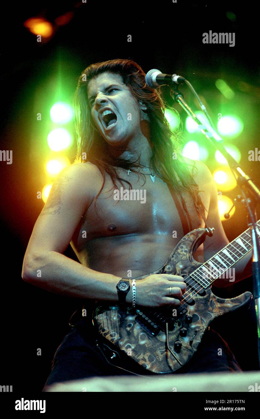 Torino Italy 1993-06-22 : Mike Clark guitarist of Suicidal Tendential ...