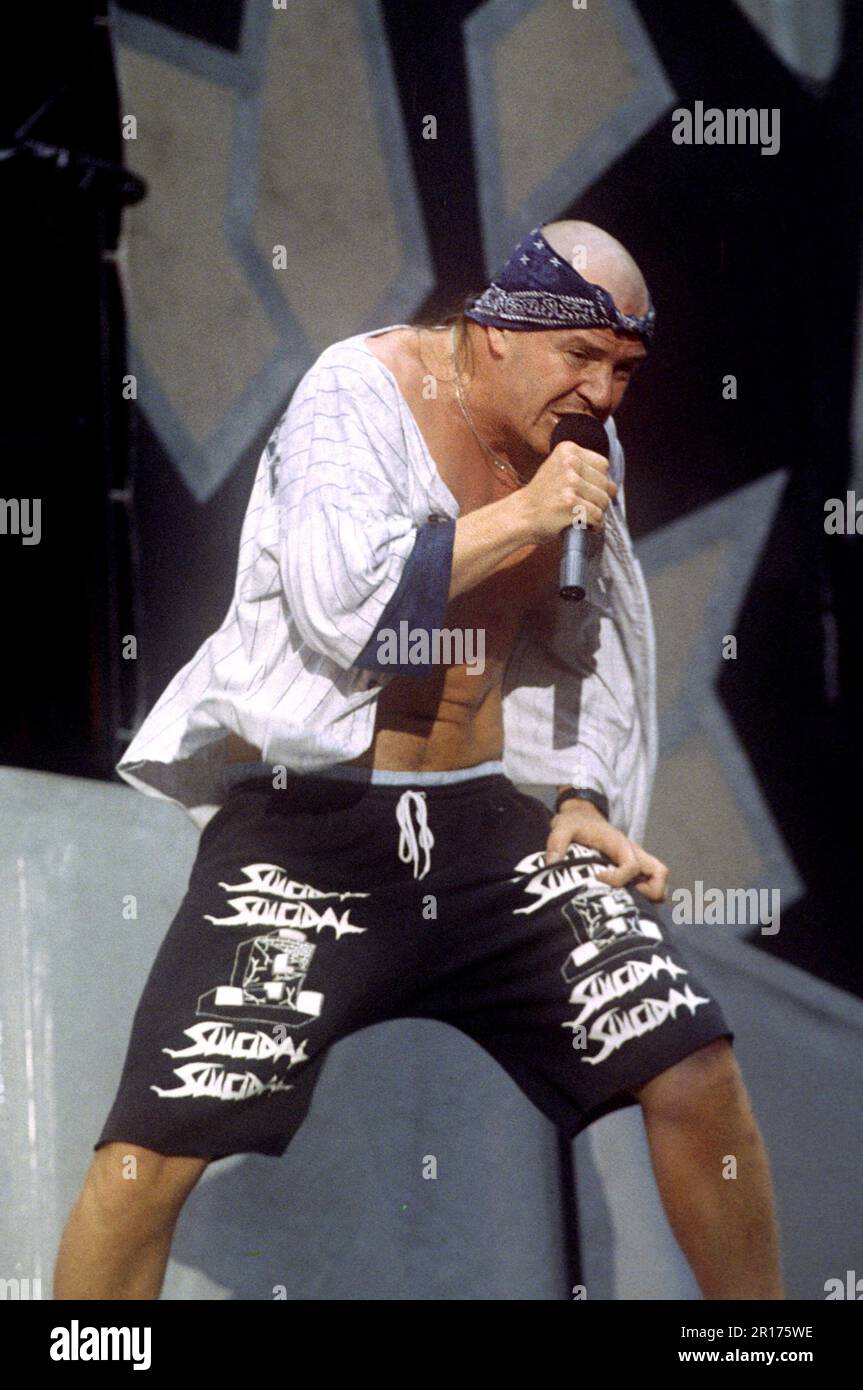 Mike muir 1993 hi-res stock photography and images - Alamy