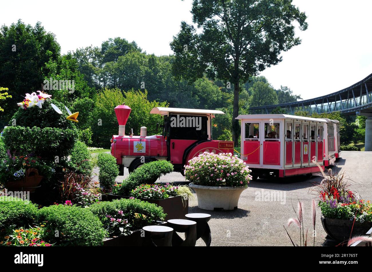 Japan flower train hi-res stock photography and images - Alamy