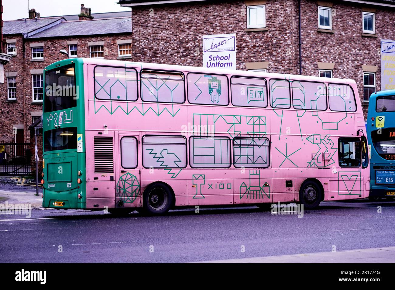 Arriva bus merseyside hi-res stock photography and images - Alamy