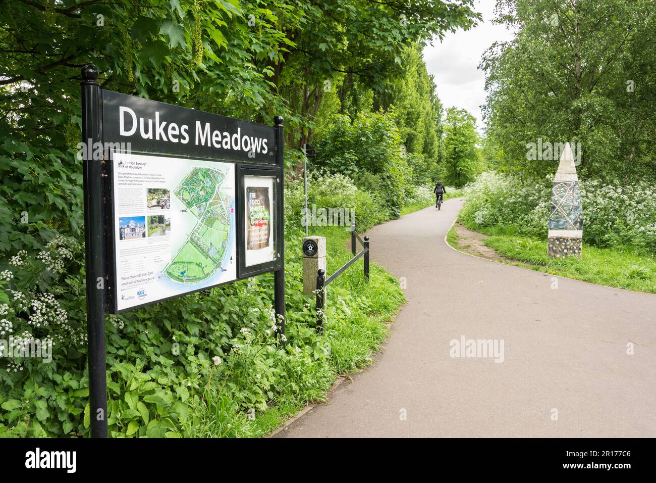 Dukes meadows chiswick hi-res stock photography and images - Alamy