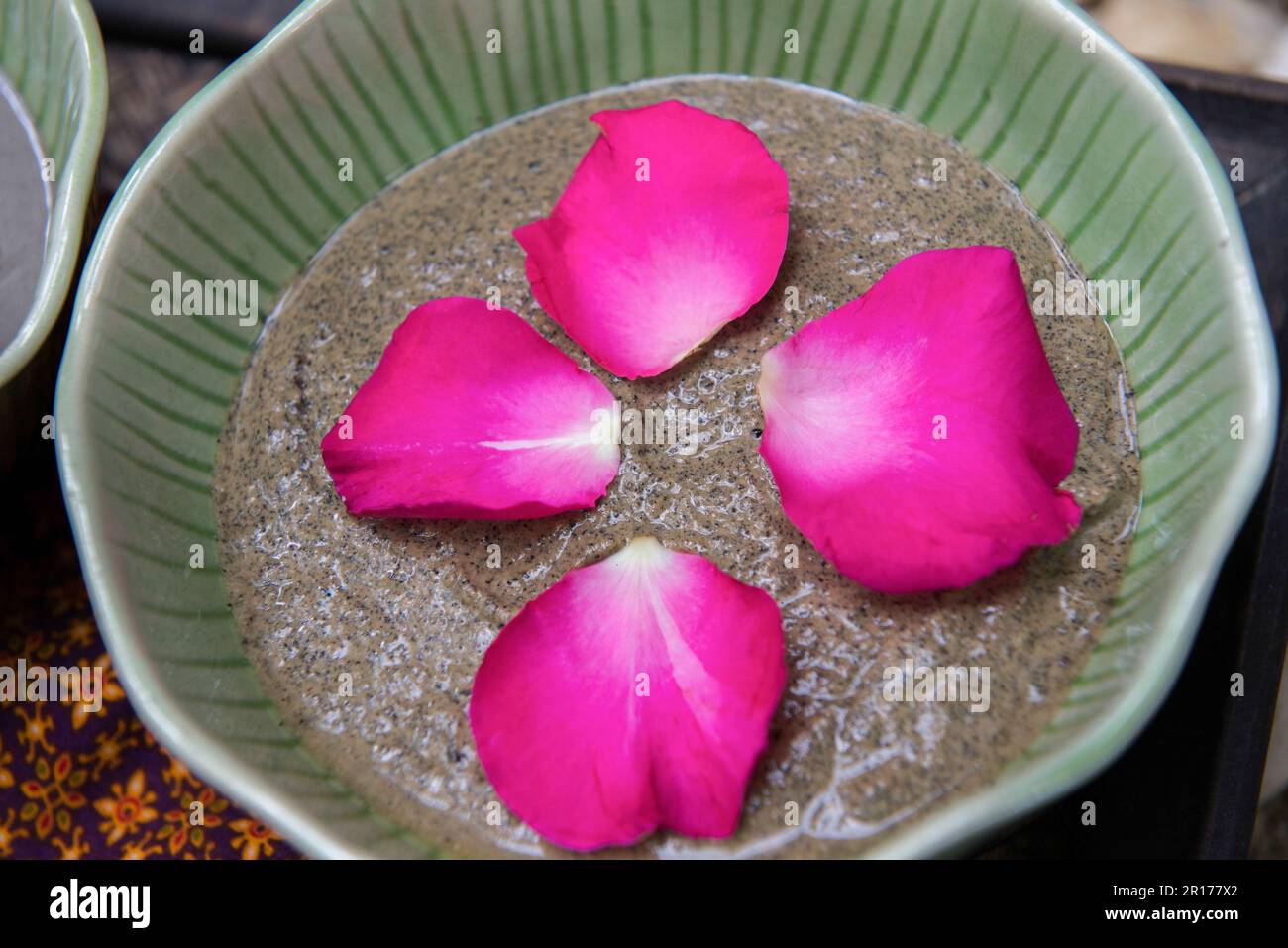 Mud spa scrubb for massage Stock Photo - Alamy