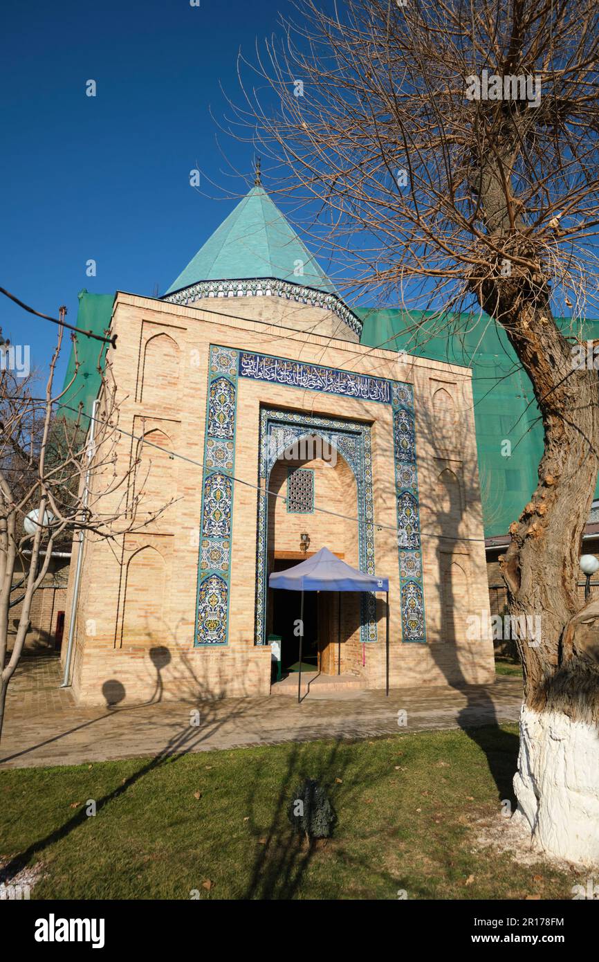 Mausoleum of kaldyrgach bi hi-res stock photography and images - Alamy