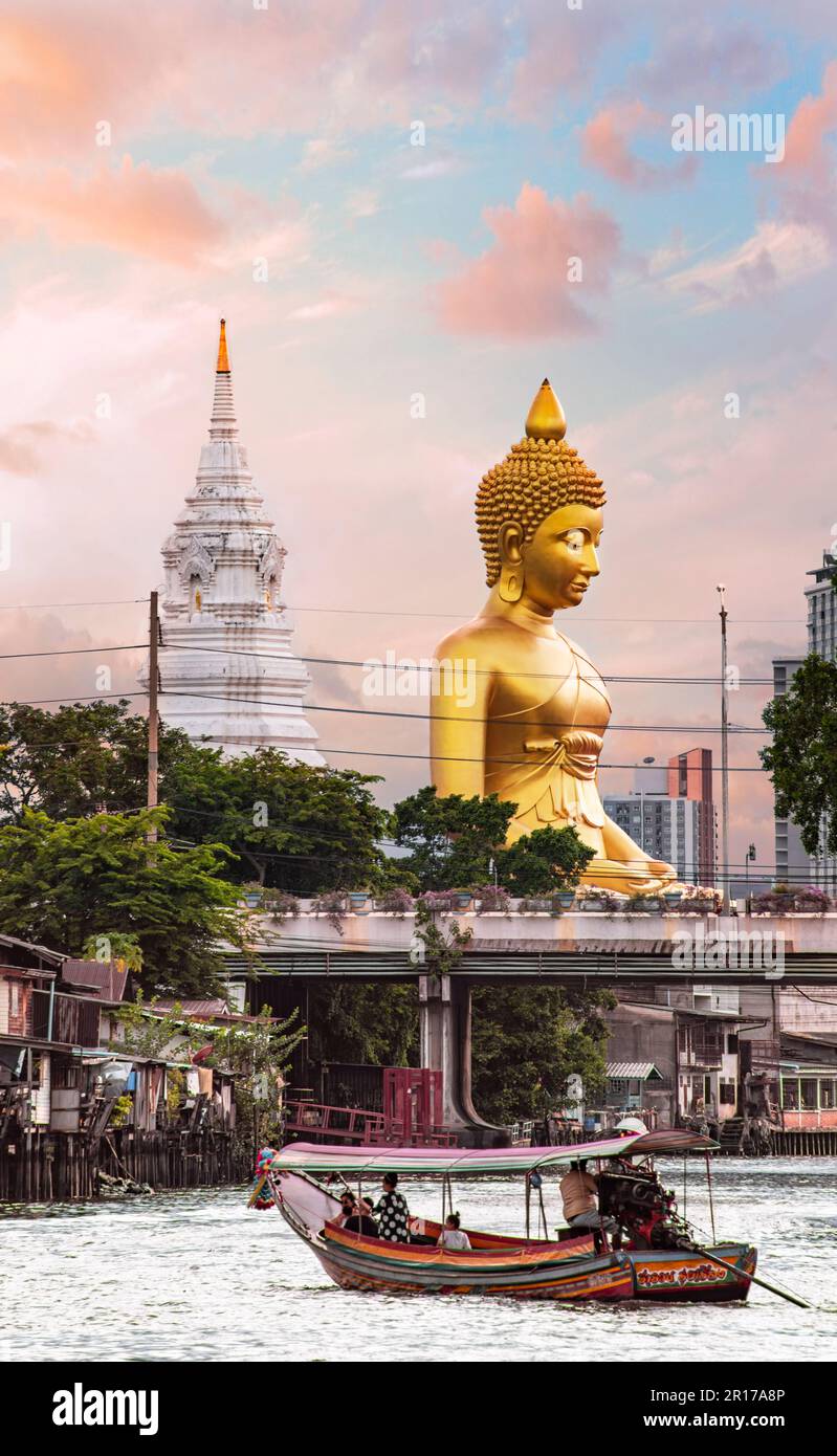 Bangkok Buddha Buddha Statue In Wat Paknam Phasi Charoen In Bangkok In