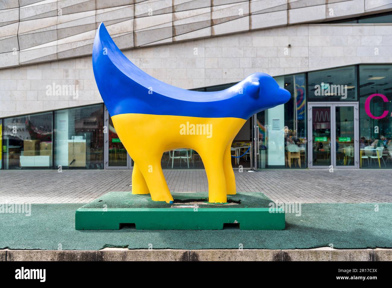 Liverpool, UK. 11th May, 2023. A Superlambanana' in the colours of the ...