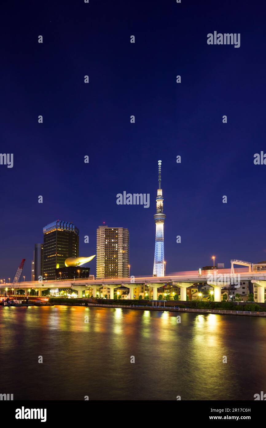 Sumida River and Tokyo Sky Tree Stock Photo - Alamy