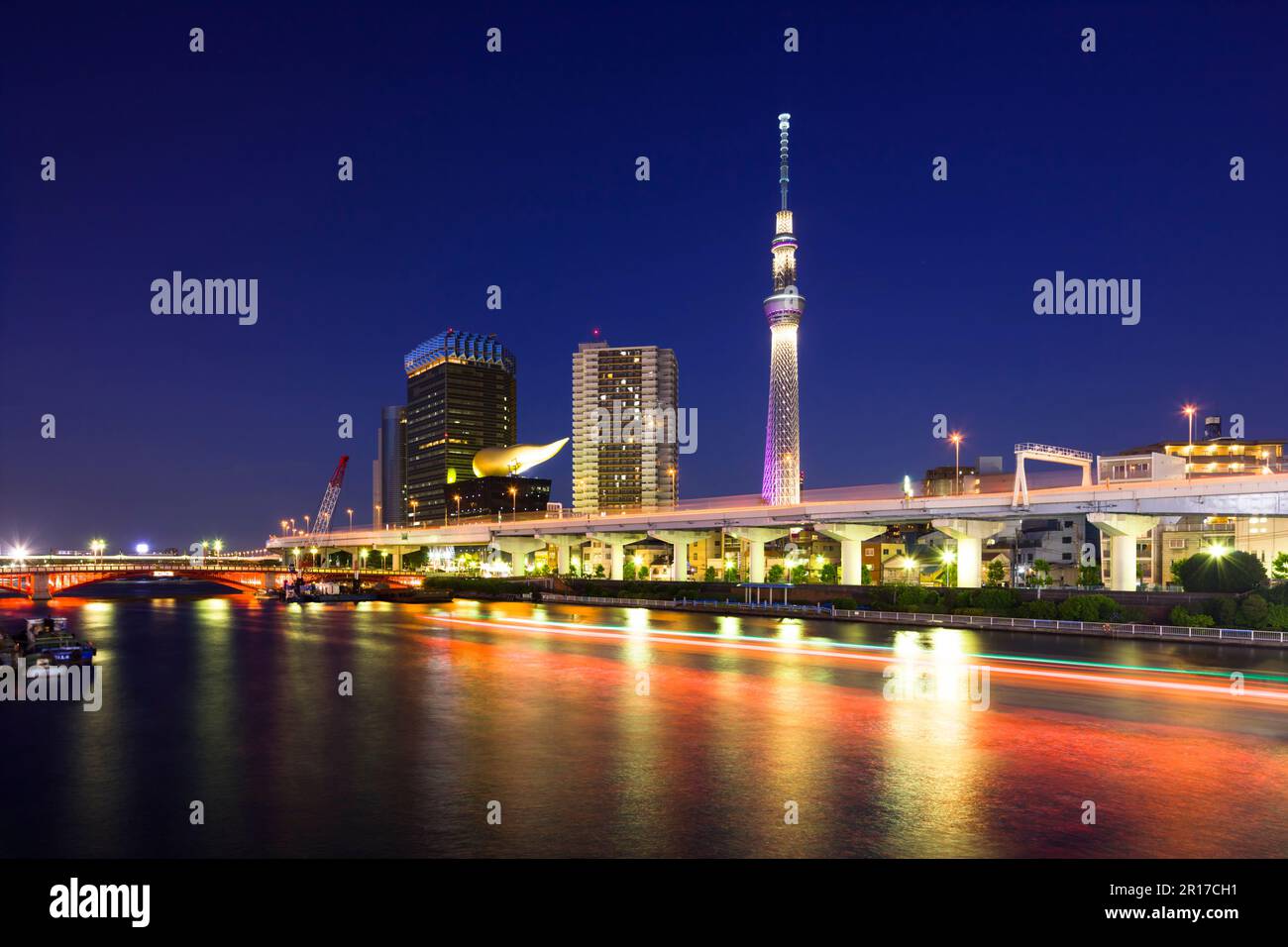 Sumida river landscape tokyo hi-res stock photography and images - Alamy