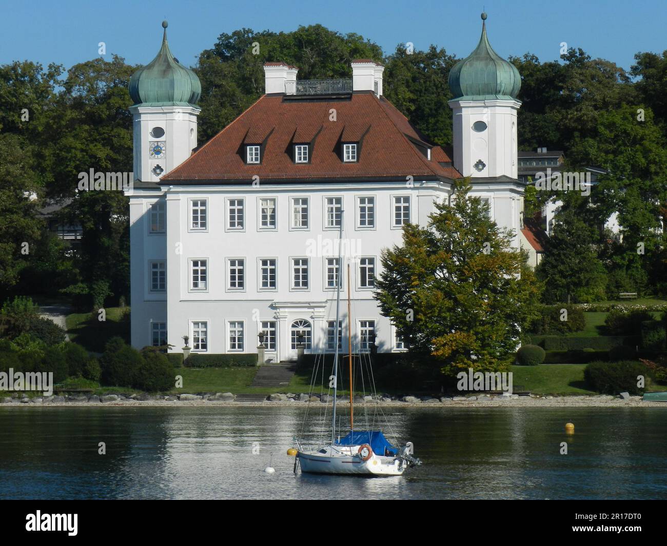 Germany, Upper Bavaria: Schloss Ammerland on Lake Starnberg, built 1683-5 for Albrecht Sigismund ...