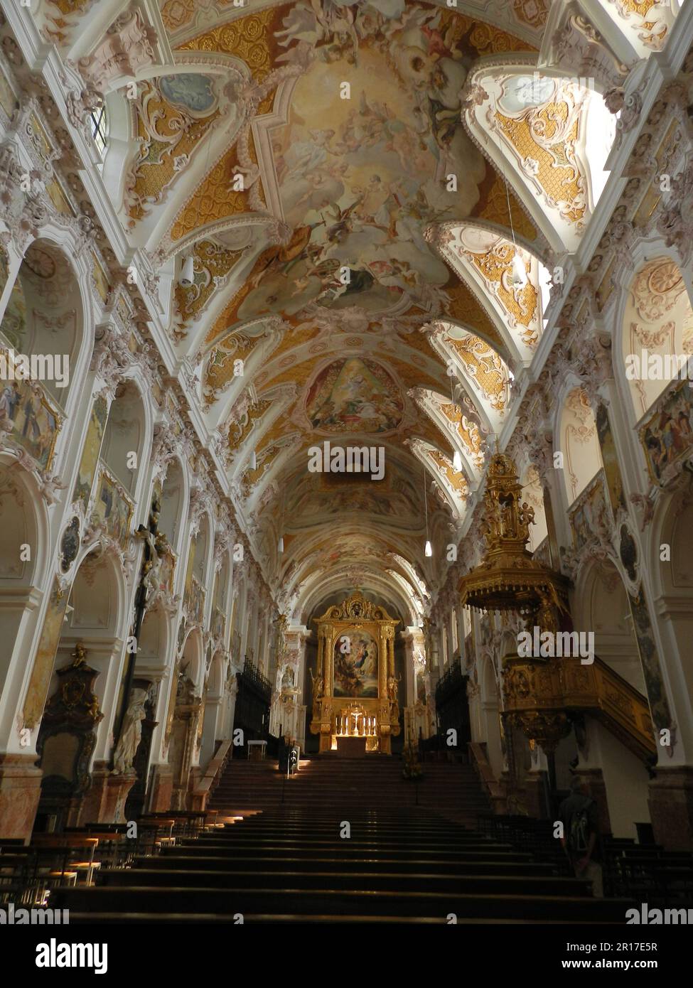 Germany, Upper Bavaria, Freising: interior of Freising Cathedral ...