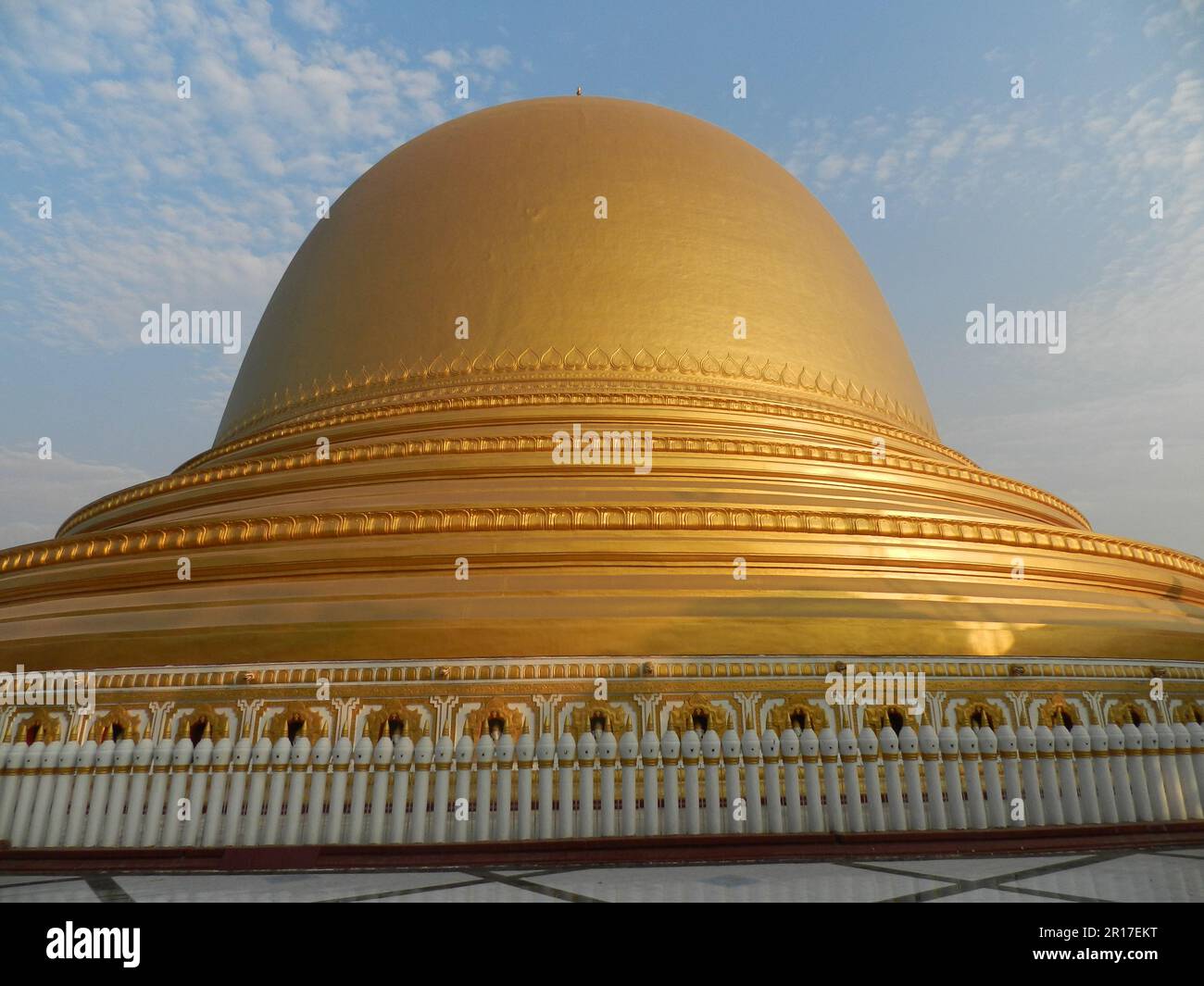 Myanmar, Mandalay, Sagaing: Yaza Mani Sula Kaunghmudaw Paya, 46 metres ...