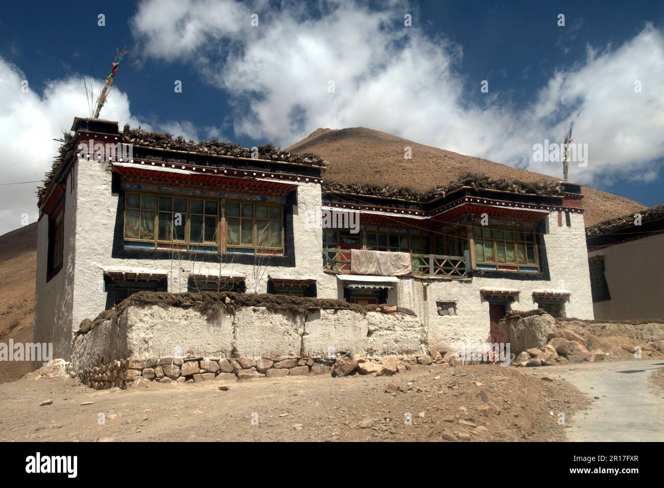 Tibetan walls hi-res stock photography and images - Alamy