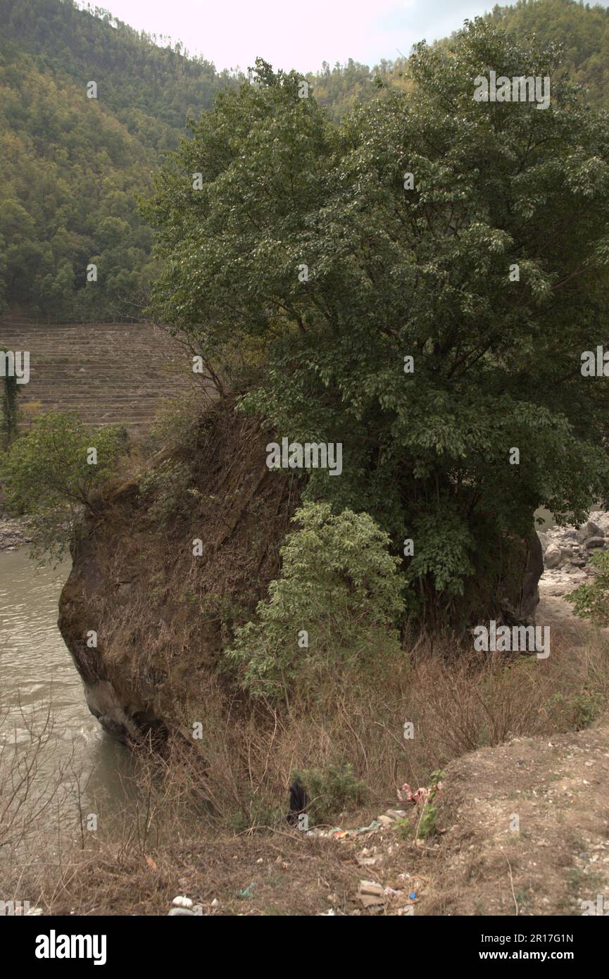Po chu river hi-res stock photography and images - Alamy
