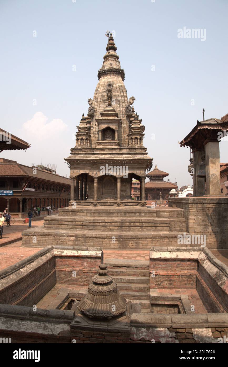 Nepal, Bhaktapur: Vatsala Temple (1672) with its Taleju Bell (right) in ...