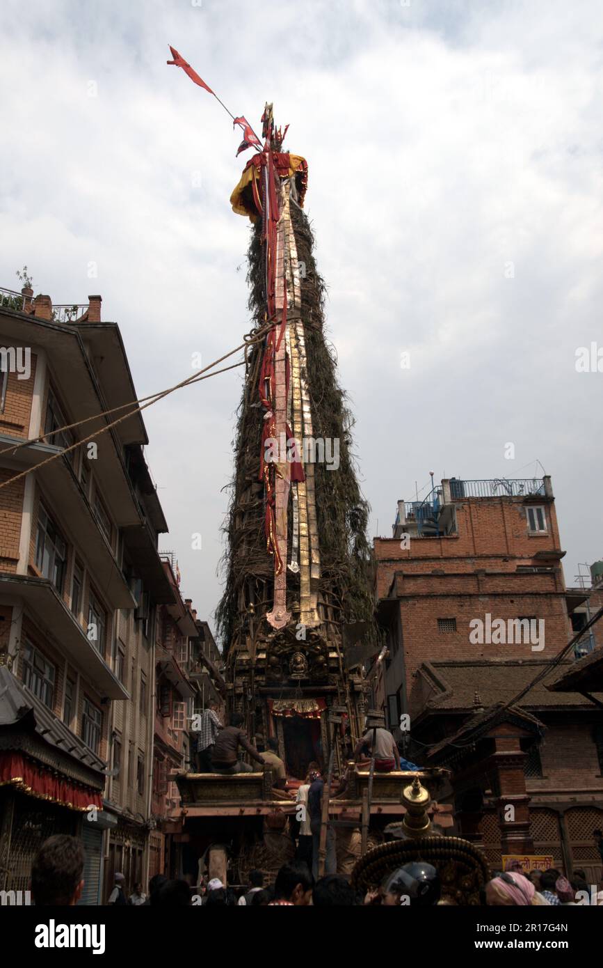 Nepal, Patan: preparations for the Rato Machendranath (Patron Saint of ...