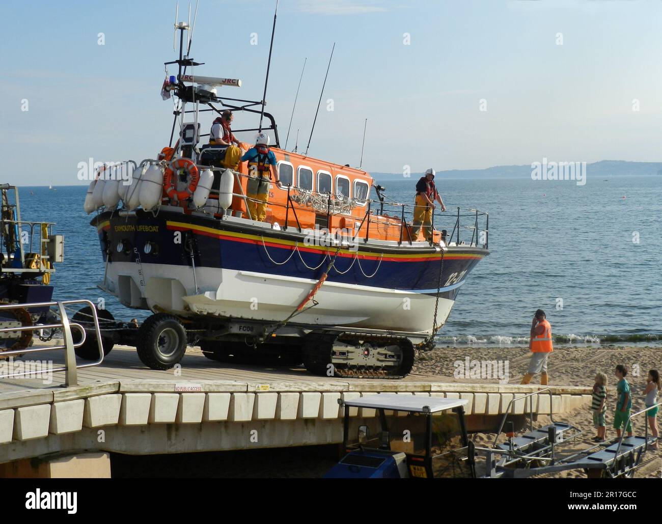 England, Devon, Exmouth: launching the lifeboat Stock Photo - Alamy