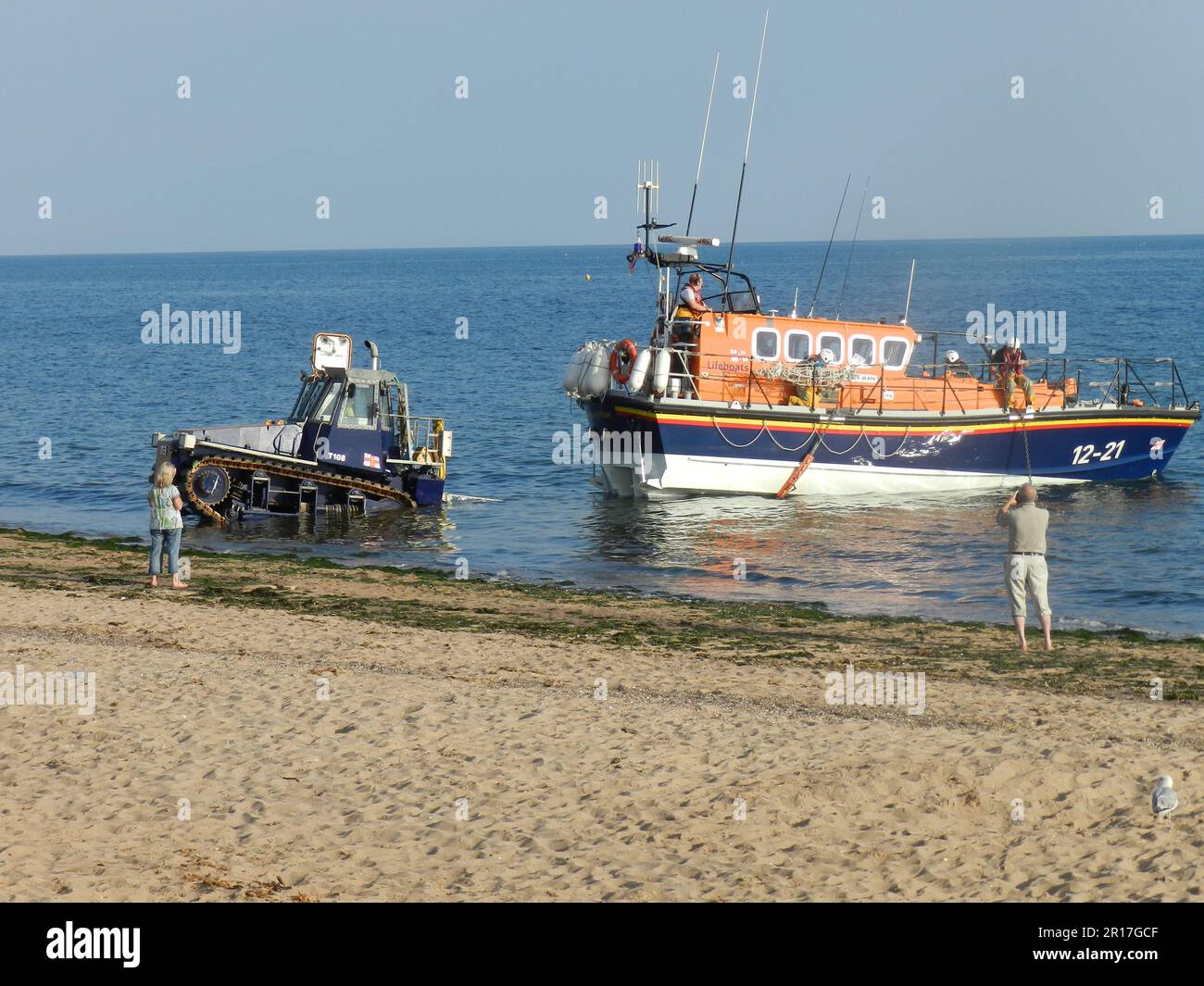 England, Devon, Exmouth: launching the lifeboat Stock Photo - Alamy