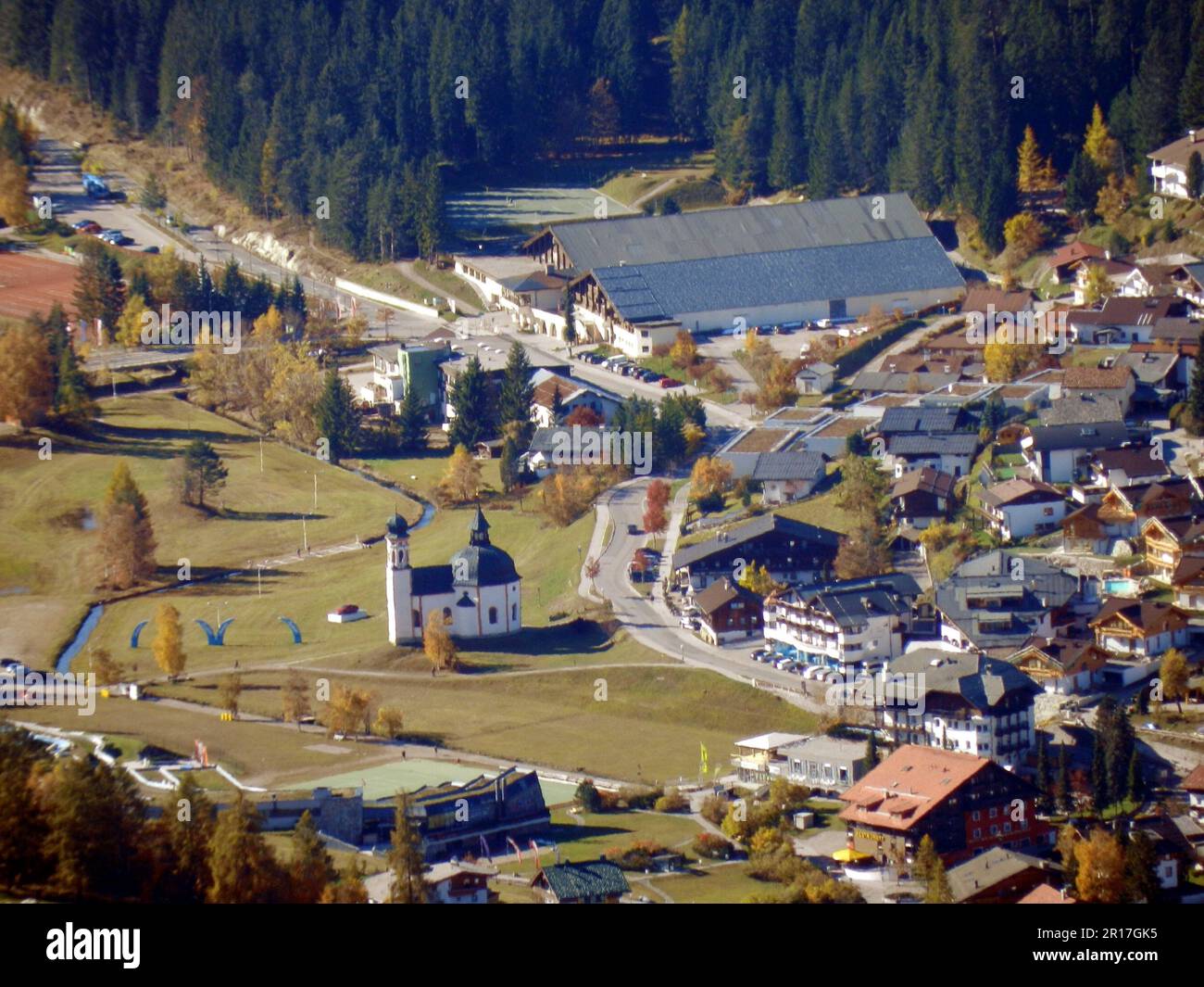 Austria, Tyrol, Seefeld: tele-shot of the Seekirchl (church) in the ...
