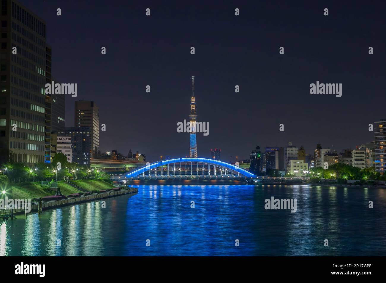 Sumida River Night Scene / Tokyoskytree and Eitaibashi Bridge Stock ...