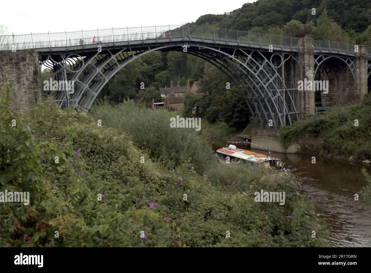 England, Shropshire, Ironbridge: the first iron bridge, built in 1779 ...
