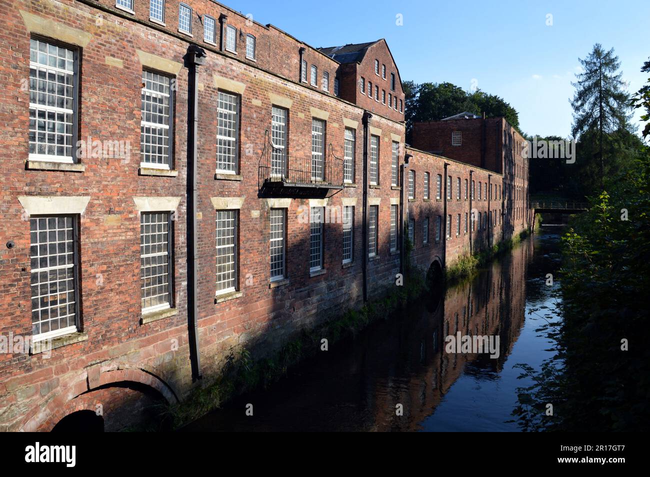 England, Cheshire, Styal: Quarry Bank Mill (National Trust), a ...