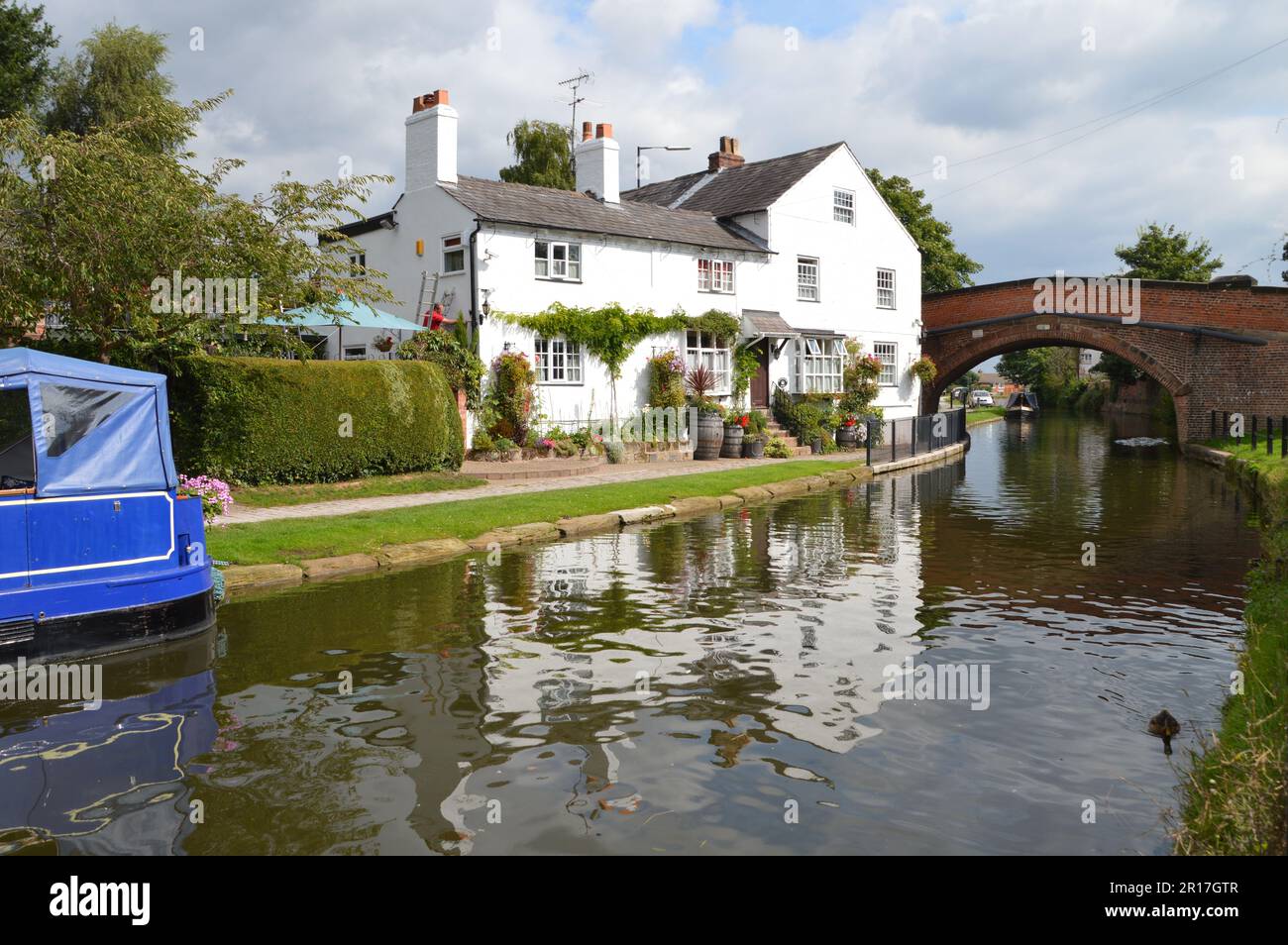 Lymm on bridgewater canal hi-res stock photography and images - Alamy