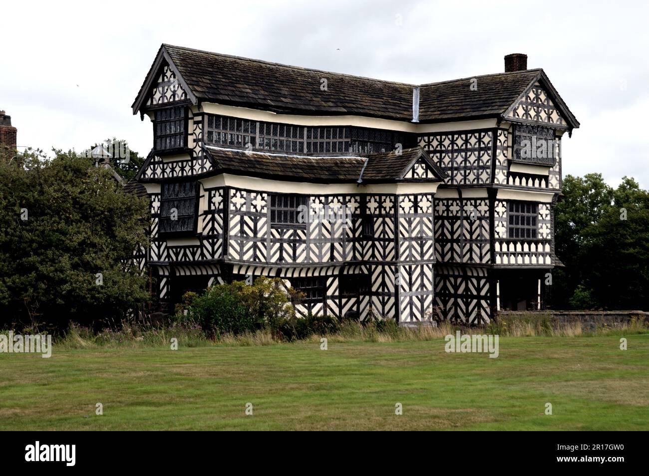 England, Cheshire, Congleton: Little Moreton Hall (National Trust), a ...