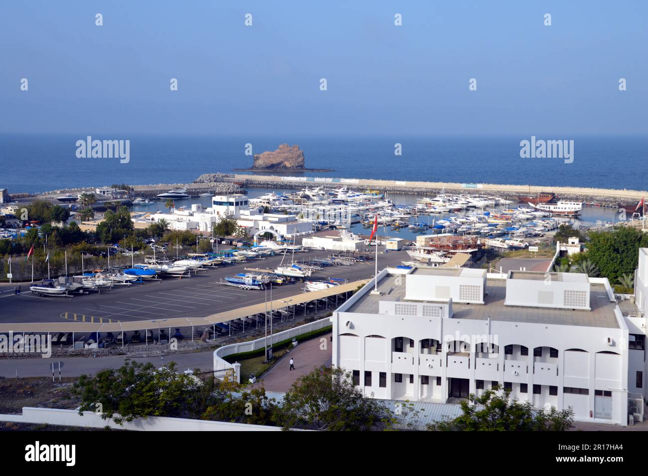 Bandar road hi-res stock photography and images - Alamy