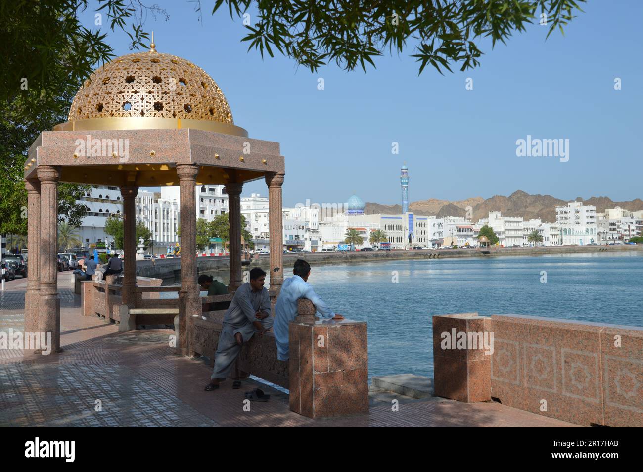 Oman, Muscat: the bay and promenade at Muttrah Stock Photo - Alamy