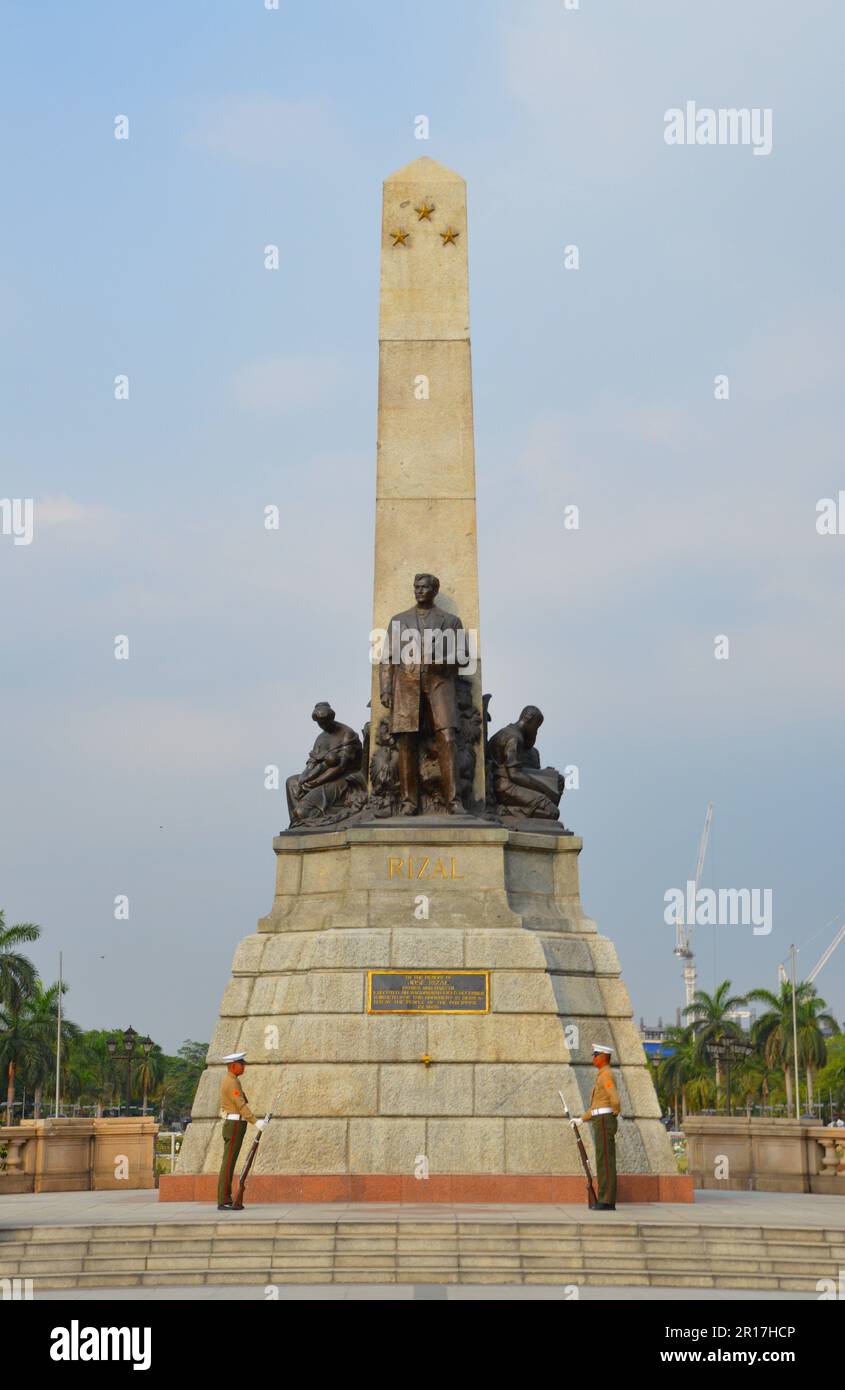 The Philippines, Manila: monument to Dr. José Rizal in Rizal Park Stock ...