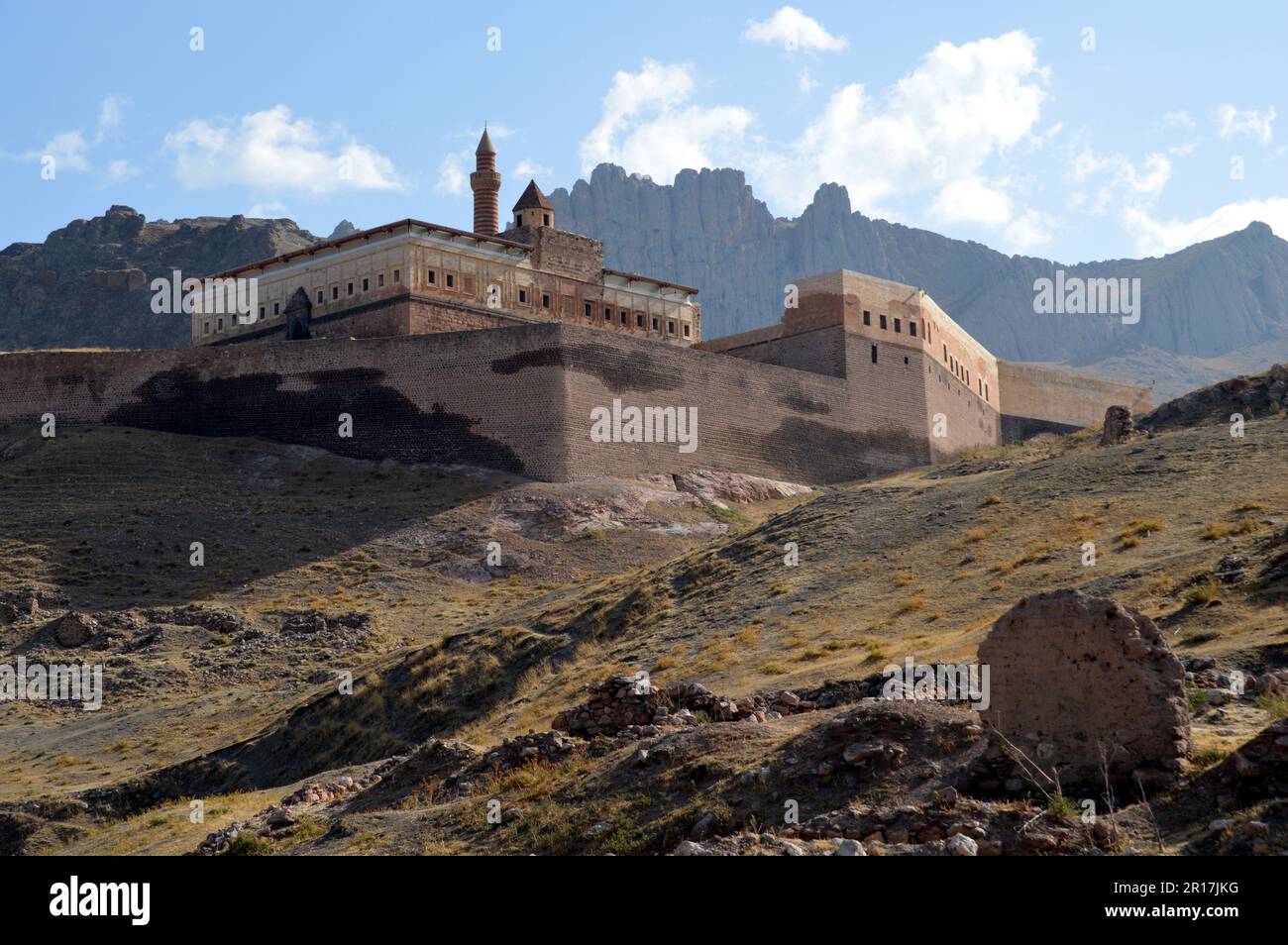 Turkey, Dogubayazit, Anatolia: Ishak Pasha Palace was begun in 1685 by ...