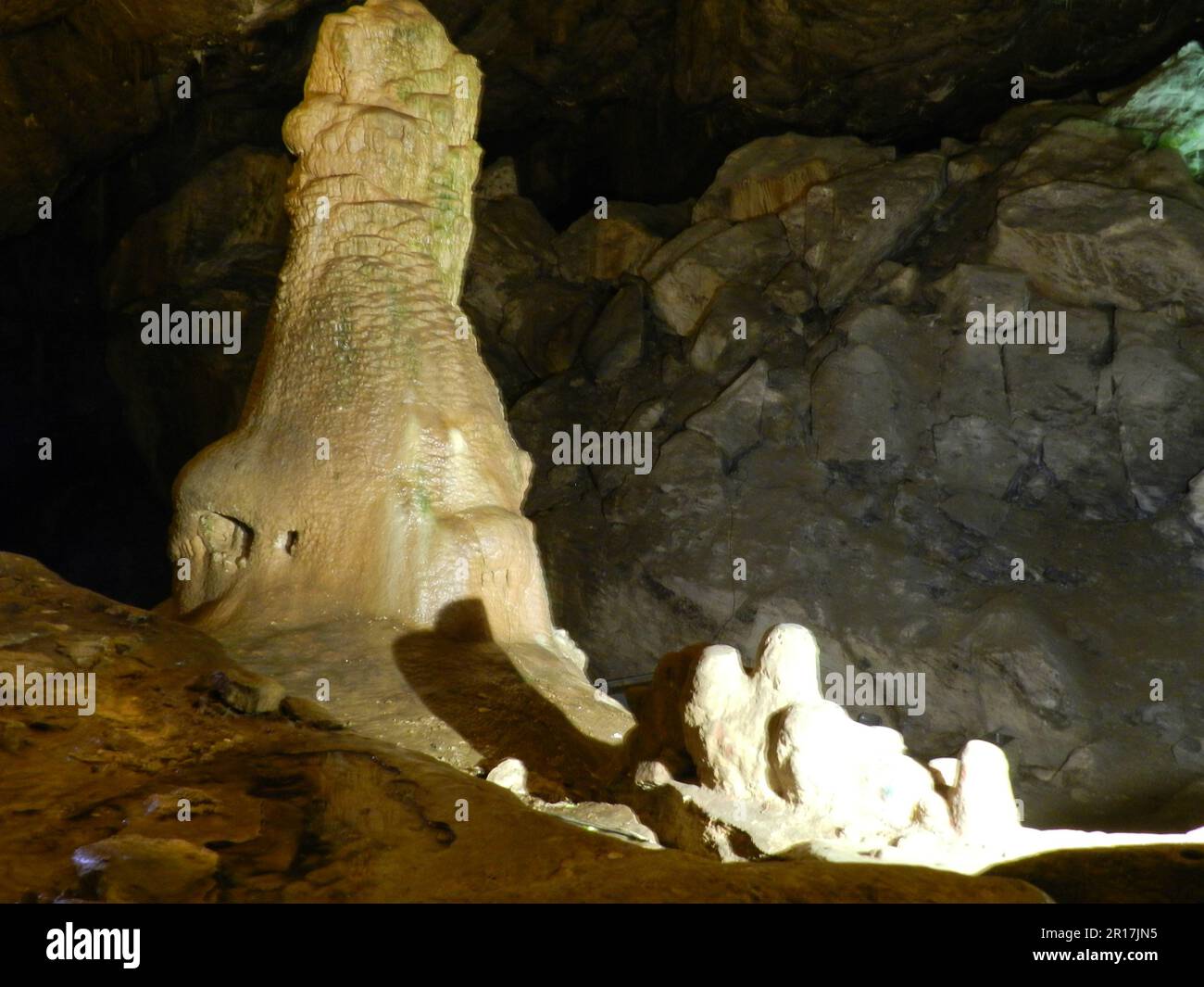 Iran, Ali Sadr: the caves at Ali Sadr are the biggest water caves in ...