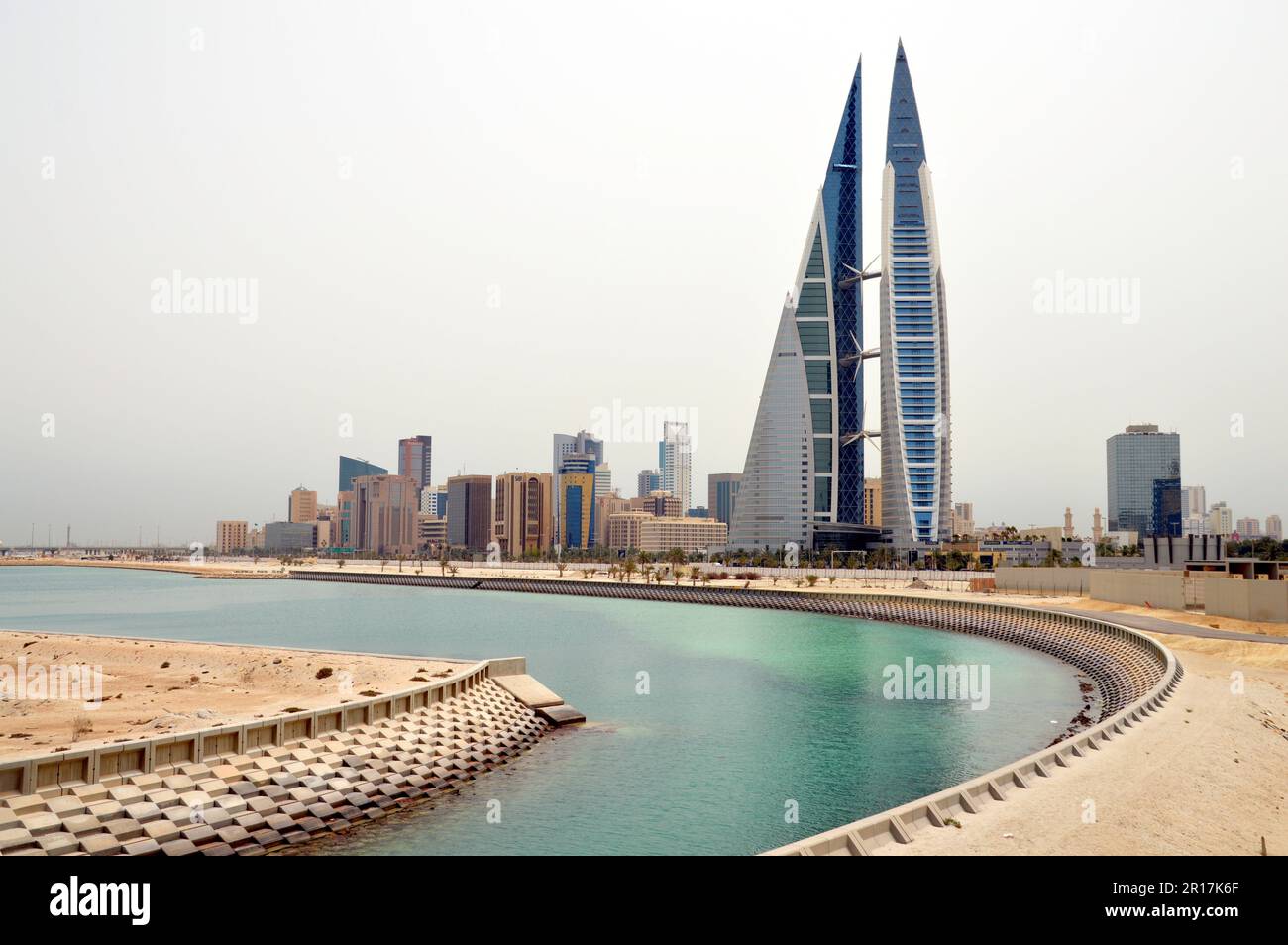 Bahrain, Manama: view of the World Trade Centre from the reclaimed area ...
