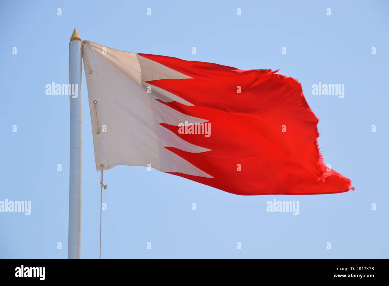 Bahrain, Manama: the flag of Bahrain Stock Photo - Alamy