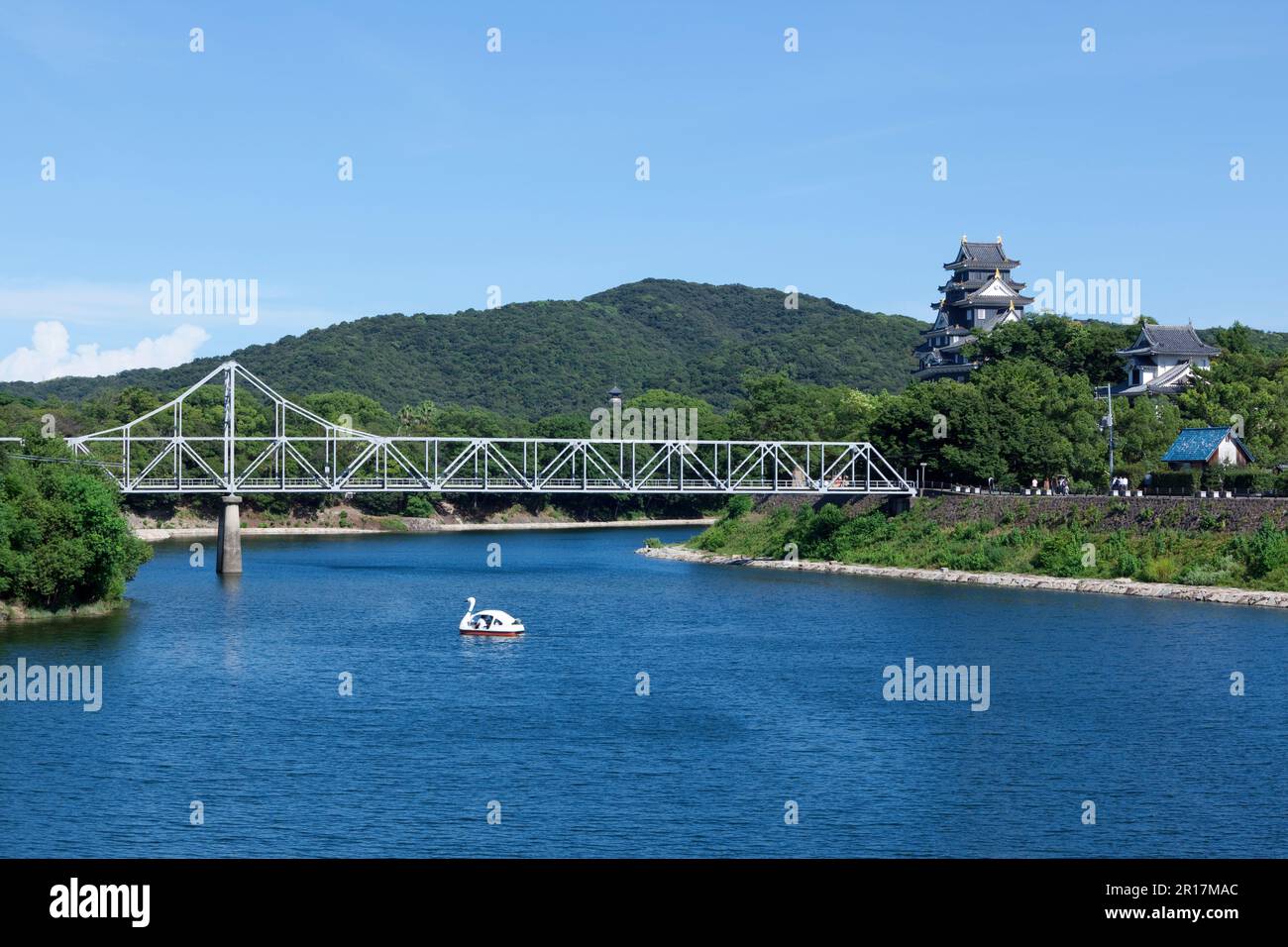 Okayama Castle and Tsukimi Bridge across Asahikawa river Stock Photo ...