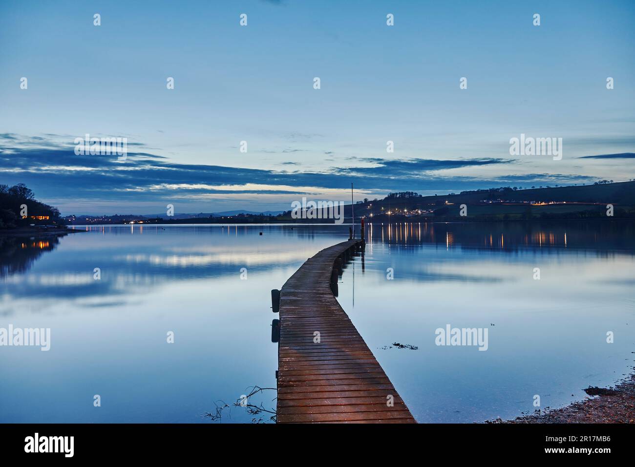 Riverside jetty hi-res stock photography and images - Alamy