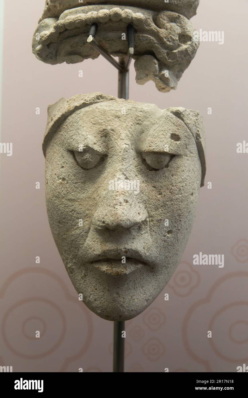 Face and headress of dignitary, from Hormiguero, Late Classic period ...