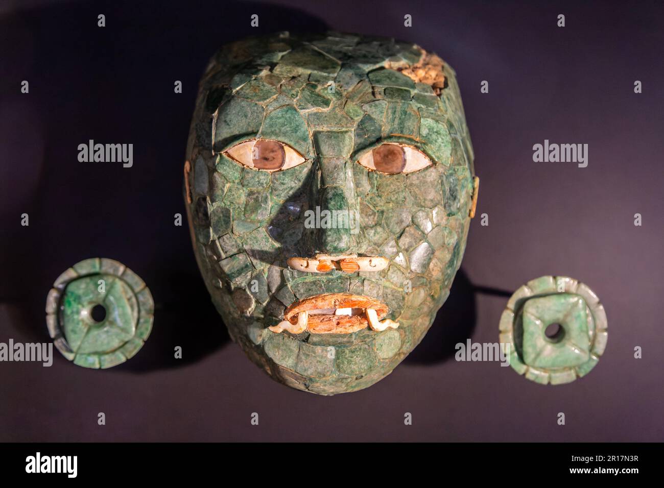Funeral mask from Calakmul, Late Classic period, Mayan archaeological ...