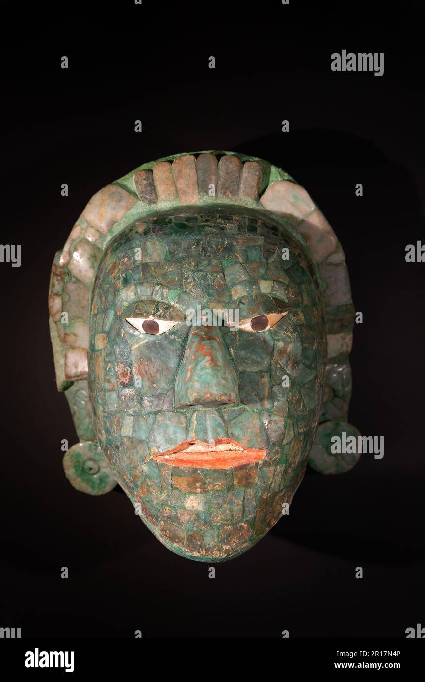 Funeral mask Yuknoom Ch'een II, Calakmul, Late Classic period, Mayan ...