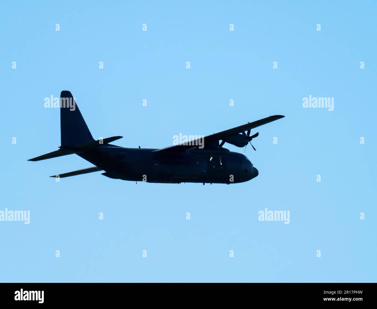 Raf cargo plane hi-res stock photography and images - Alamy