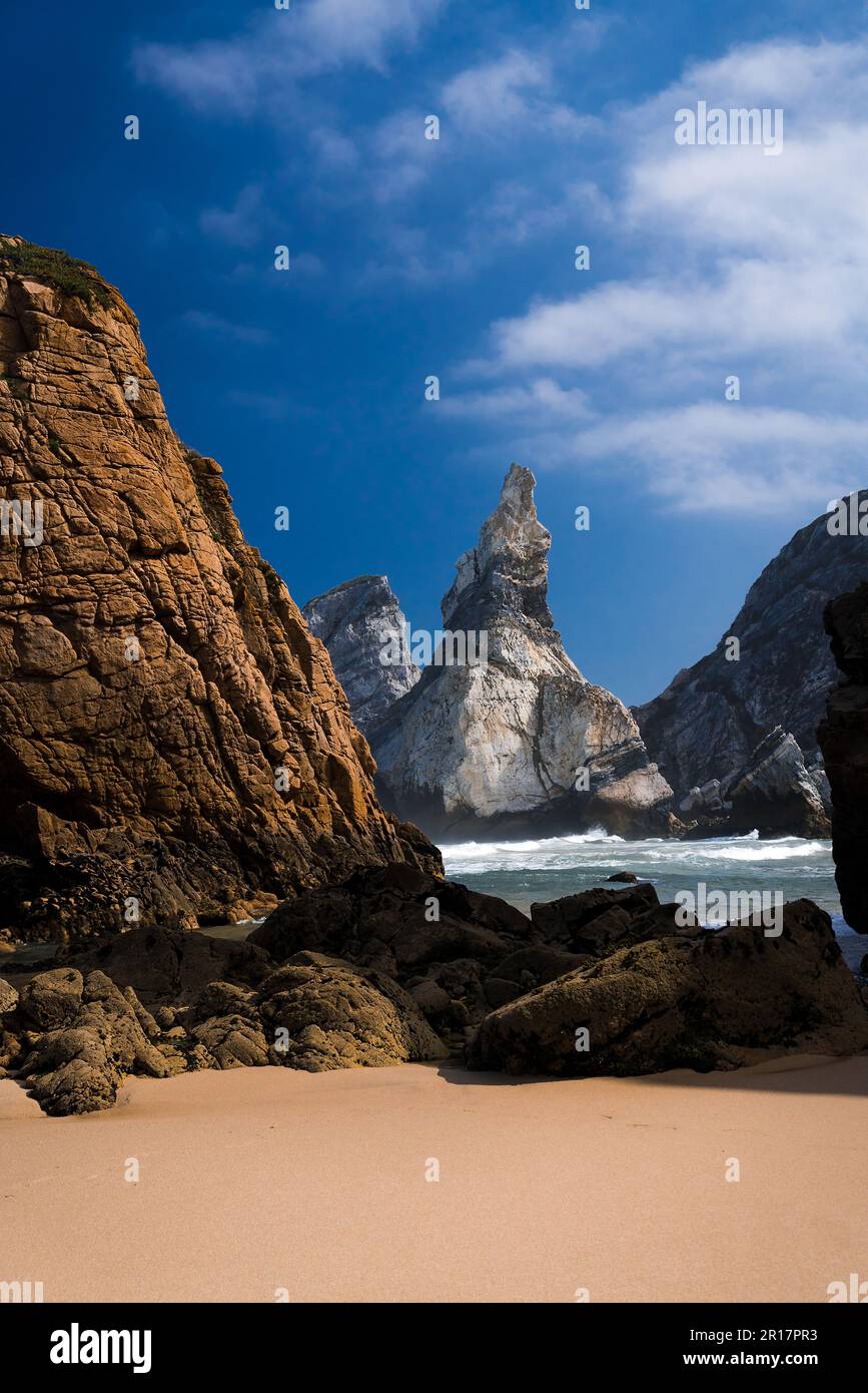 Beautiful Views Of The Ocean And Rocks Stock Photo - Alamy