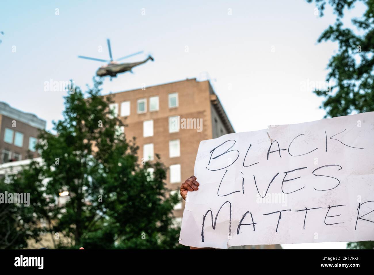 BLM Protesters Gather Outside the White House May 30 2020 Stock Photo ...
