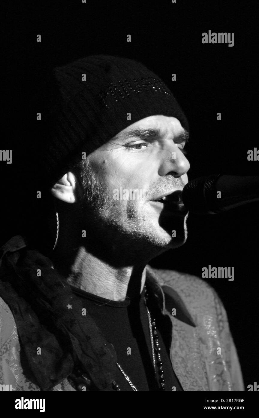 The rock and billy bob thornton hi-res stock photography and images - Alamy