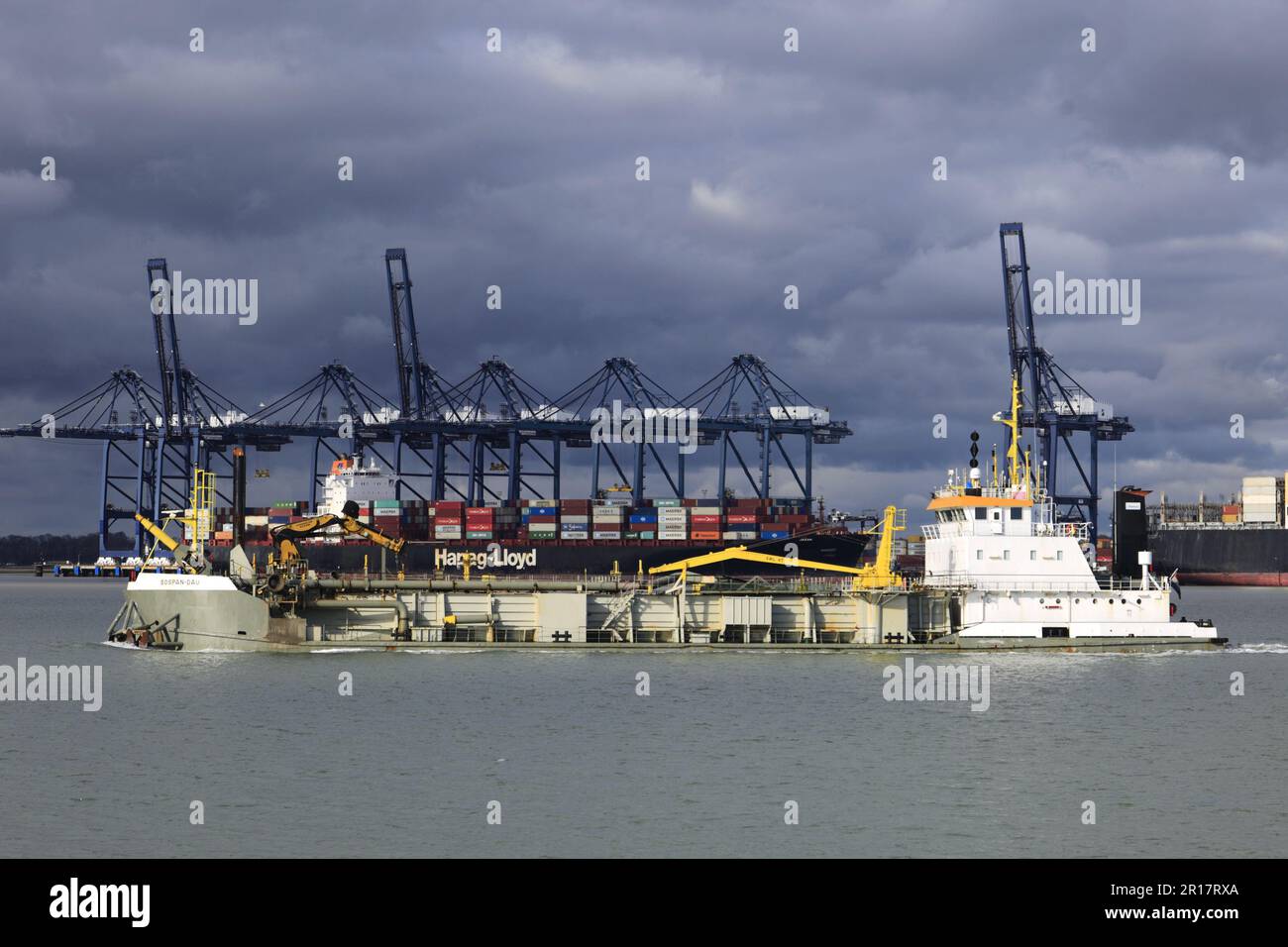 The Sospan Dau Hopper Dredger ship at Felixstowe Port, Suffolk, England ...